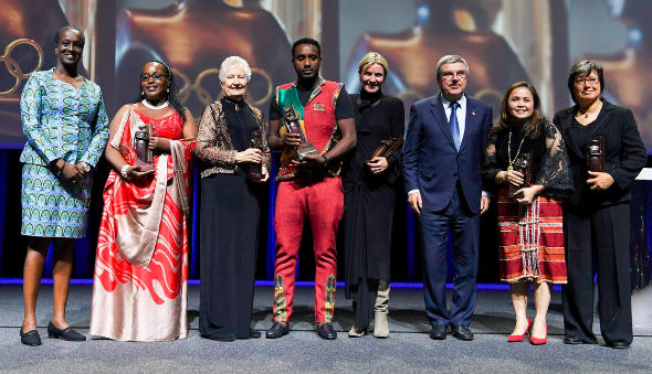 IOC awards 2016 Women and Sport Trophies | Australian Olympic Committee IOC awards 2016 Women and Sport Trophies | Australian Olympic Committee