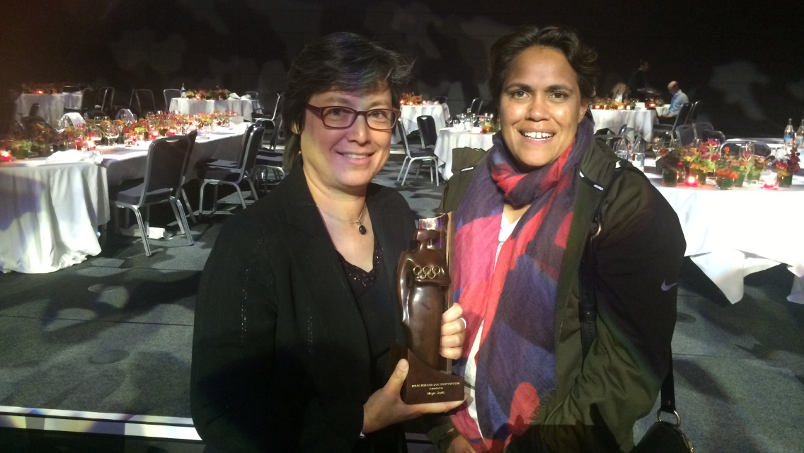 Moya Dodd awarded IOC Women and Sport Oceania Trophy | Australian ...