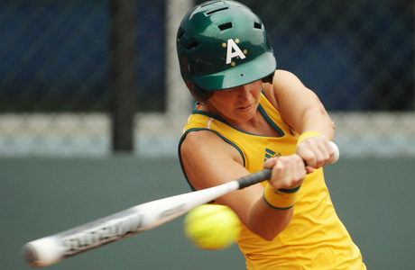 Sandra Lewis | Australian Olympic Committee
