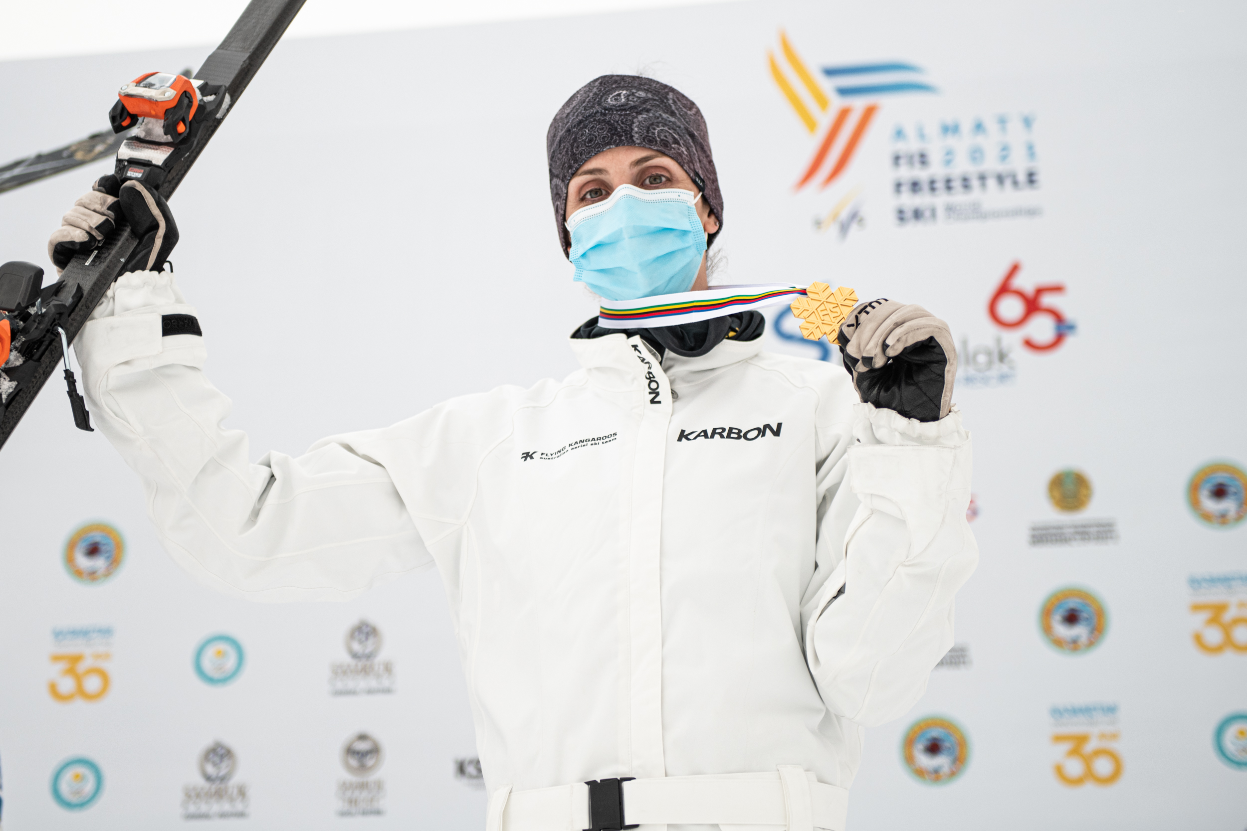 Laura Peel is Australia’s first aerial skiing double World Champion ...