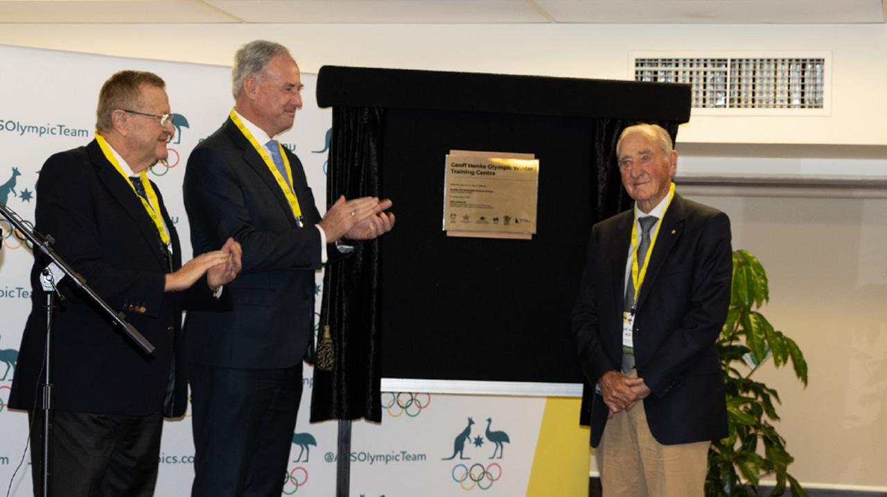 AOC congratulates Geoff Henke - Australian winter sport visionary ...