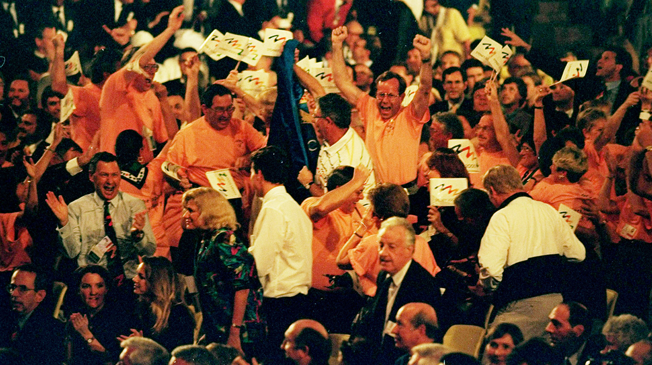 "And the winner is... Sydney" 30 years on from winning the Sydney 2000 ...