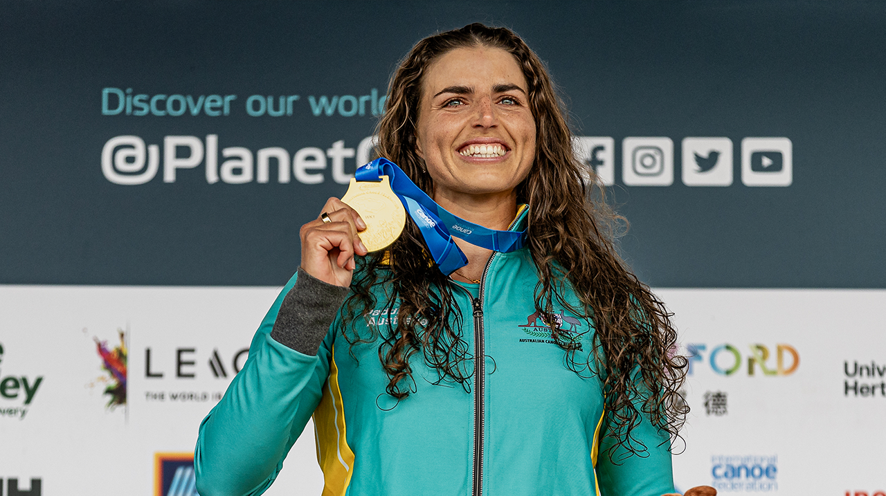 Weekend Wrap: Fox crowned World Champion, BMX Racing gold, Triathlon ...