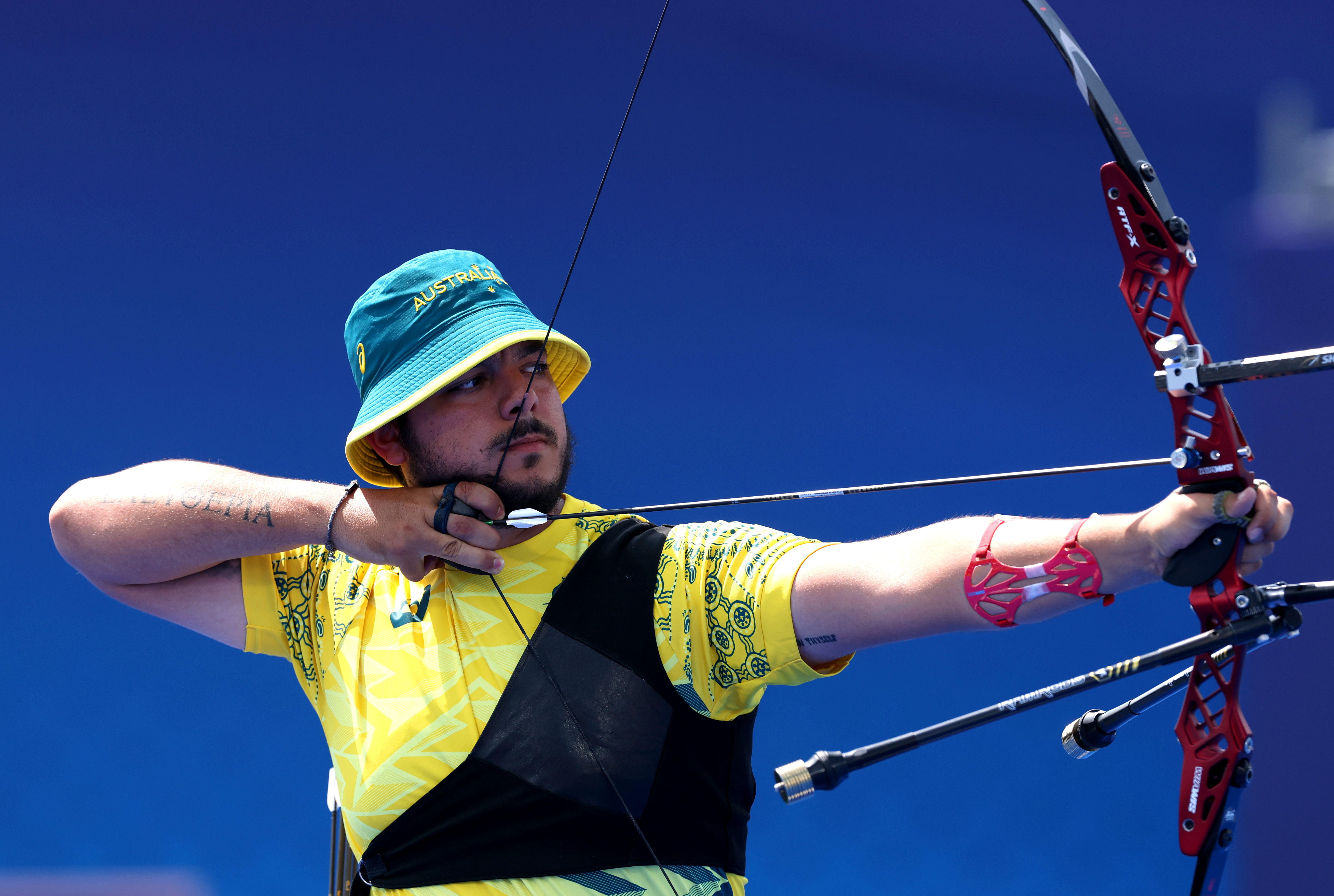 Olympic Archery Bow How Heavy Is A Recurve Bow? The Draw Weight